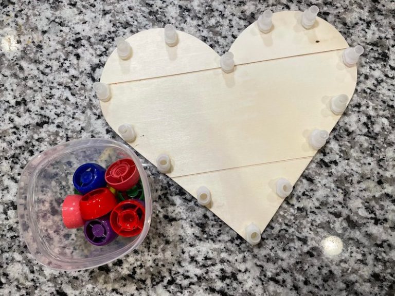 10 Valentine’s Day STEM Activities for Toddlers - Two Mama Bears