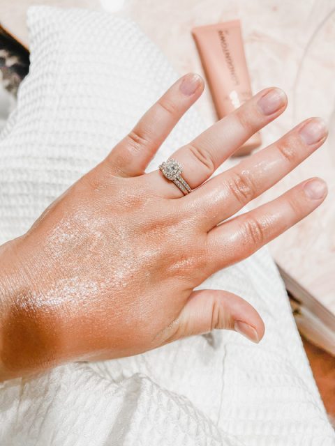 50 Best Self-Care Products & Ideas for Busy Moms [Ultimate List]